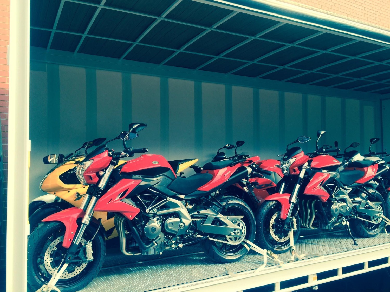 Motorcycle Transport & Logistics — Book Now